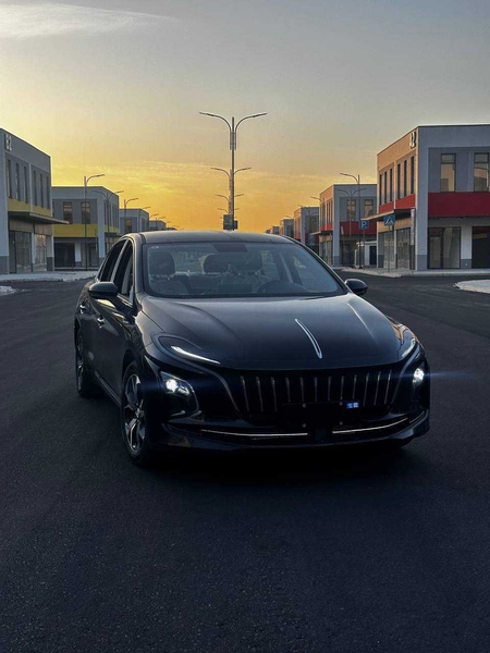 Hongqi E-qm 5 450 km | 9000 $ Boshki to\\\'lov | Halol nasiya bor