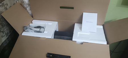 Bowers & Wilkins Zeppelin