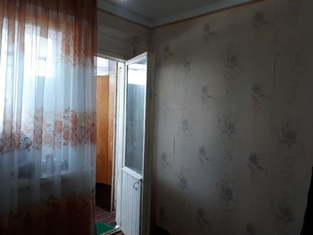 Космонавты 2в3 .Т. 2 балкона Голубые купола общая пл 70
