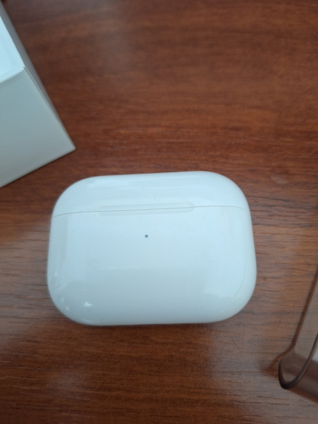 Airpods Pro 1 оригинал