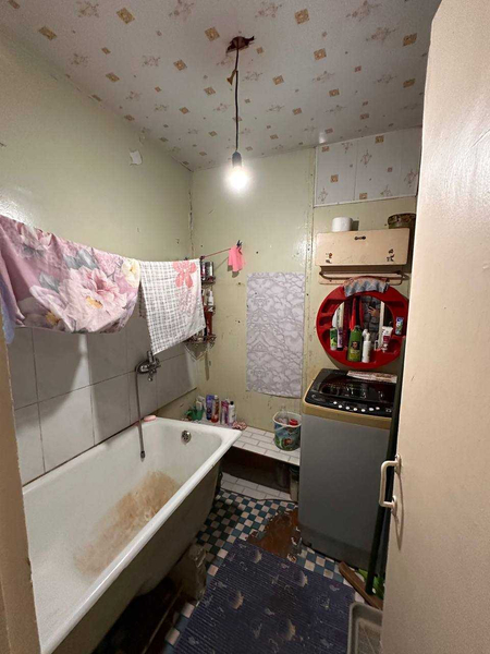 Продаётся квартира Яшнабад 2/2/4 - 46 м2 срочно! 49.500 у.е {kos}