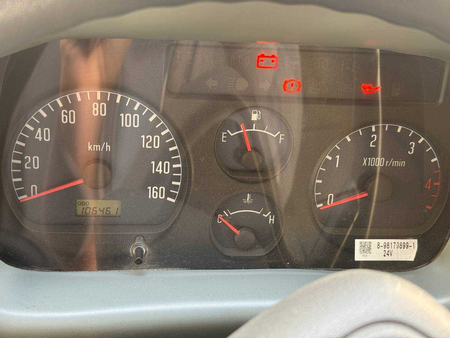 Продается Автобус Isuzu NP 26