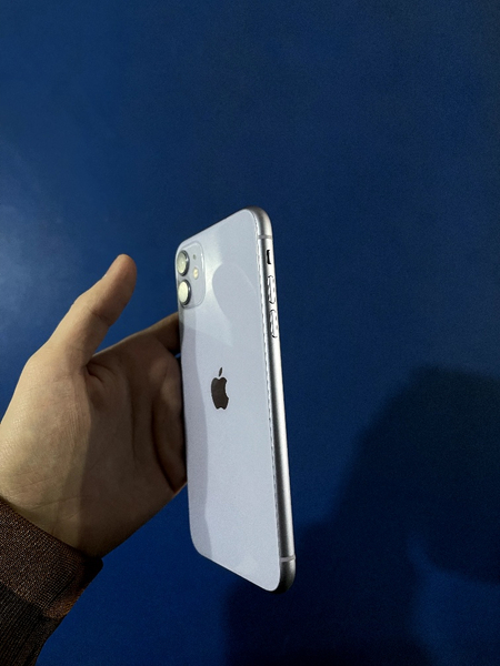 iPhone 11 128 gb idial
