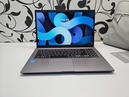 ПРОДАМ Asus X515 Ноутбук Core i3 11-ПОКОЛЕНИЯ/8GB/256SSD/15.6\\\