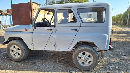 Uaz sotiladi, mostly voyenniy, sideniya epica, rul gidravlika