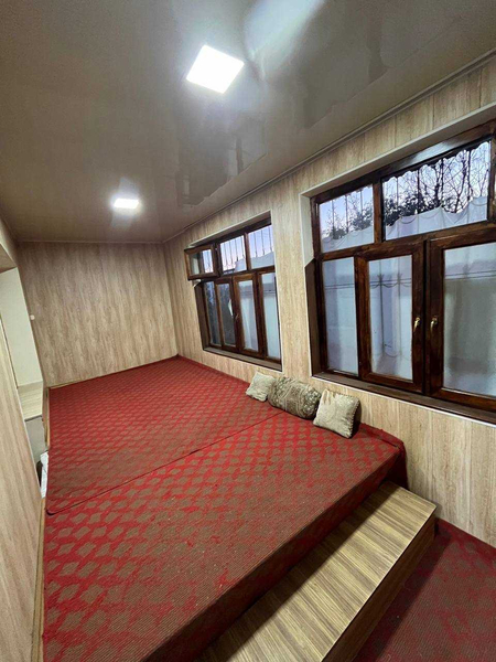 Продается 3/2/4 Лесунова 4