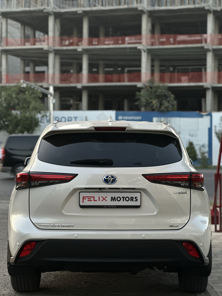 Toyota Highlander Hybrid GLE