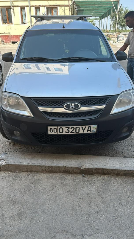 Lada Largus sotiladi