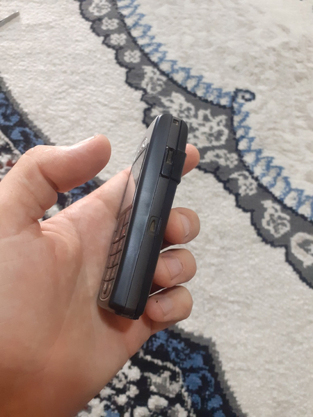Nokia 6230 sotladi rodnoy