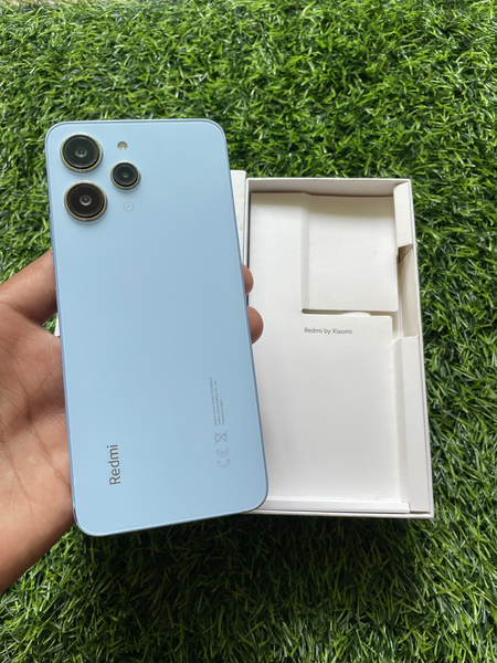 Redmi 12 8/256gb idial