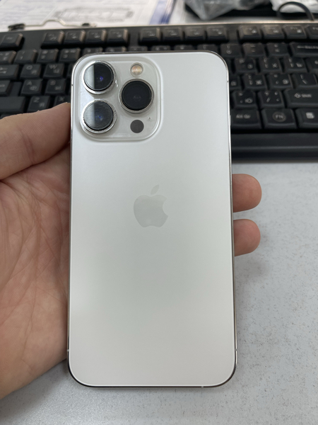 Продается Iphone 13 pro white