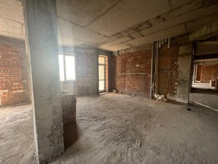 Продается квартира центре 2 этаж 3 ком Ц1