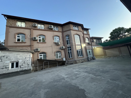 Отдельно стоящее здание 24 сотки Метро Максима Горького Туркво