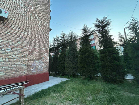 Продаётся 3х комнатная квартира на Карасу 6 ор-р базара Авайхон 156735