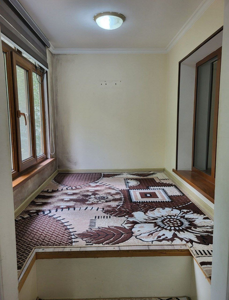 Коракамиш 1/2 скори\\n2/3/5\\n56кв 2/6 Балкон