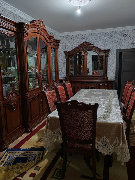 Продаётся квартира 2/2/5 на 19 квартале Юнусабада.