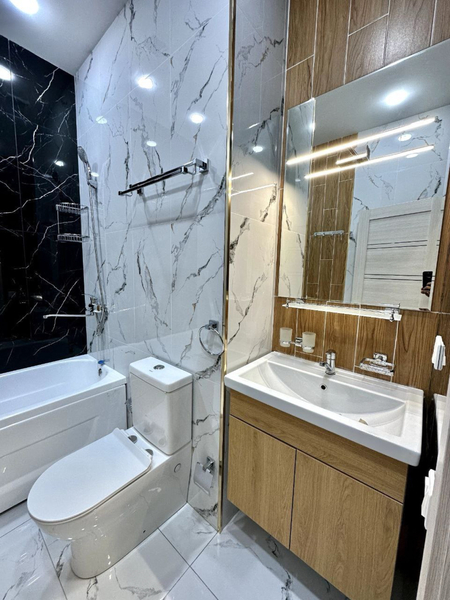 Новостройка Хон Сарой