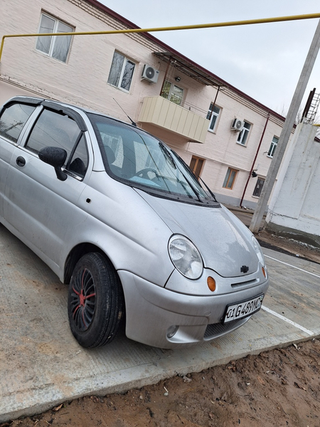 Matiz sotiladi 2010 yil 3800 y.u arenda s vikupom