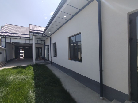 Toshken tumani Abduraxmon 2.8 sotik 6 xona