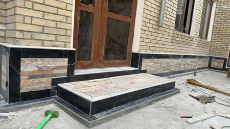 Кафел, сокол, корка, бречка, брусчатка.
