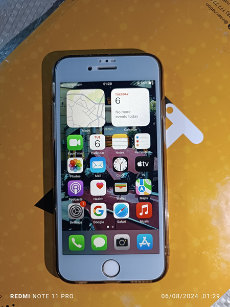 iPhone 6s  64gb.