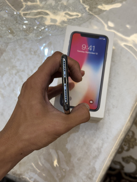 iPhone X 64gb kar/dok ochilmagan