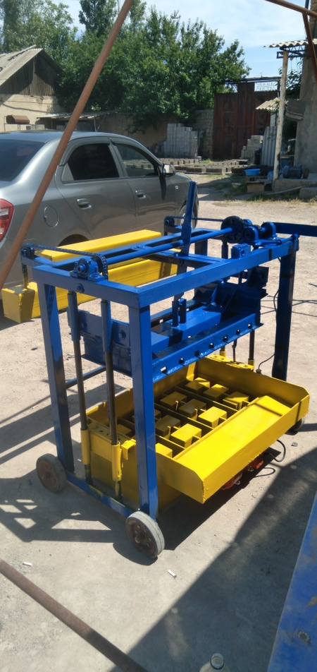 Шлакаблок Шлакоблок апарат йигибберамиз хохлаган размеризда.