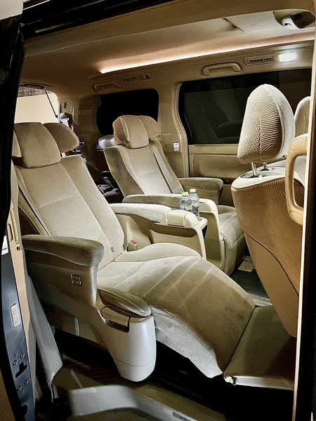 TOYOTA vellfire alphard