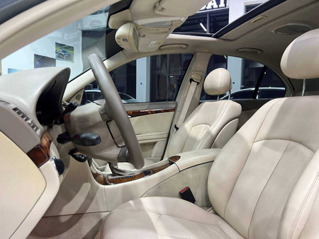 Продается Mercedes Benz W211