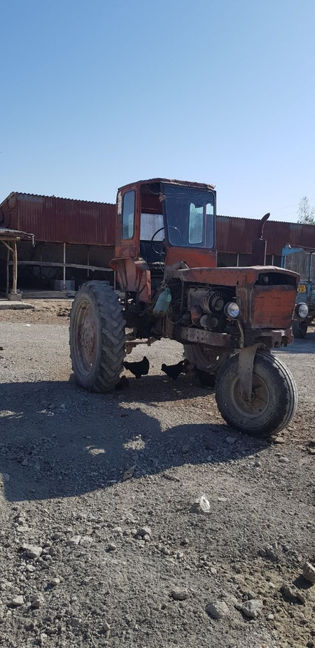 Катта тракторлар , пресс оппарат , погрузчик