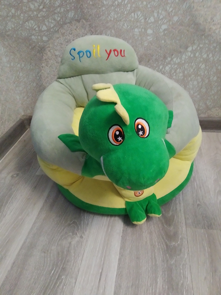 Продам мягкий стульчик для малыша