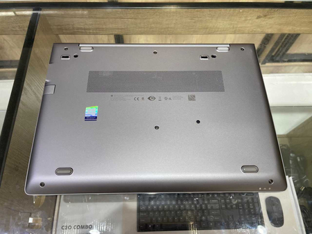 HP ZBook 14u Intel Core i7-8565U озу16гб 256ssd Radeon Pro WX3200