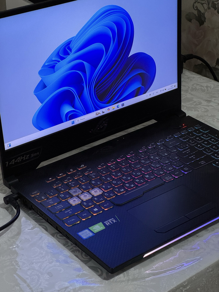 Asus Rog Strix Scar II GL504G