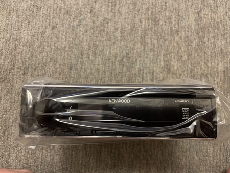 Kenwood U342BT Auto magnitofon