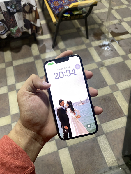 Iphone 13 Pro  Green Color