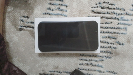 iPhone 13 sotiladi.