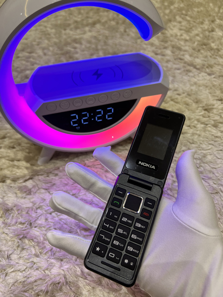New! Nokia 2720 Nokia 2660