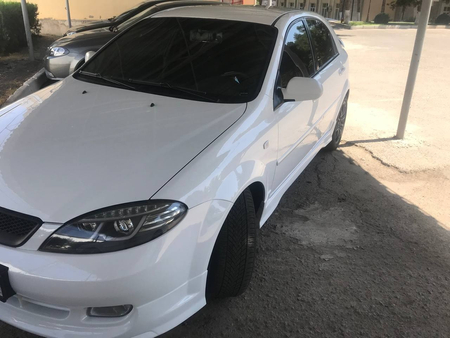 Daewoo Lasetti (xetchbec)