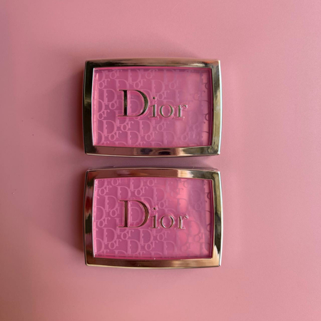 Румяна Dior pink 001