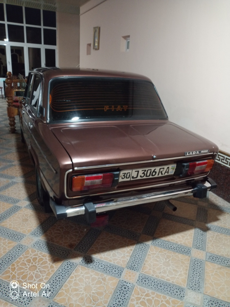 Lada 2106 sotiladi
