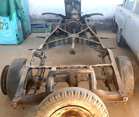 Запчасти газ М-1.