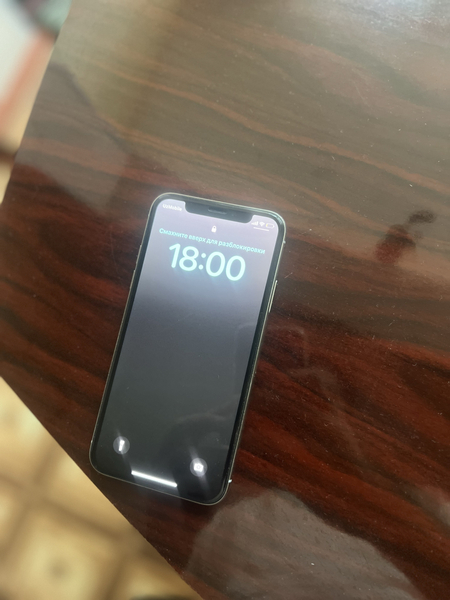 Iphone X, 64 гб, идеальное состояние, 69% аккумулятора