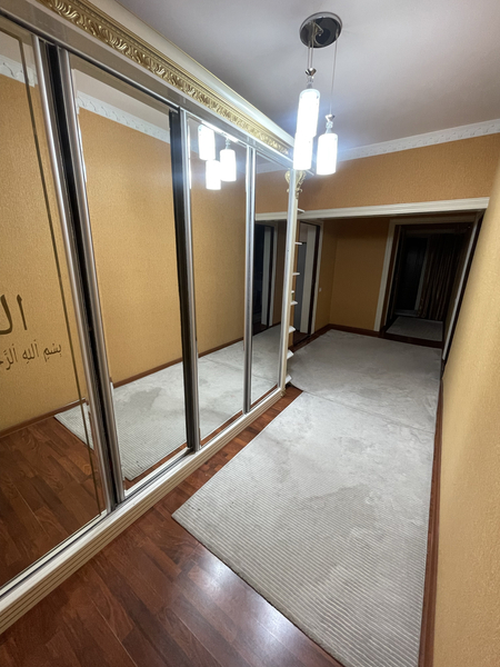 Продается квартира в центре Юнусабадского района