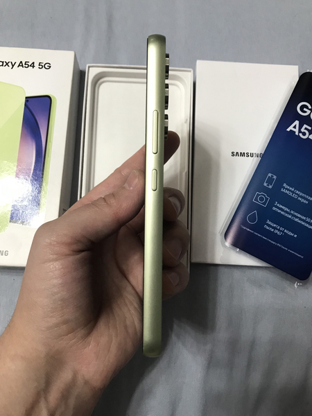 Sotiladi/Продам Samsung A54 5G в отличном состоянии в полном комплекте