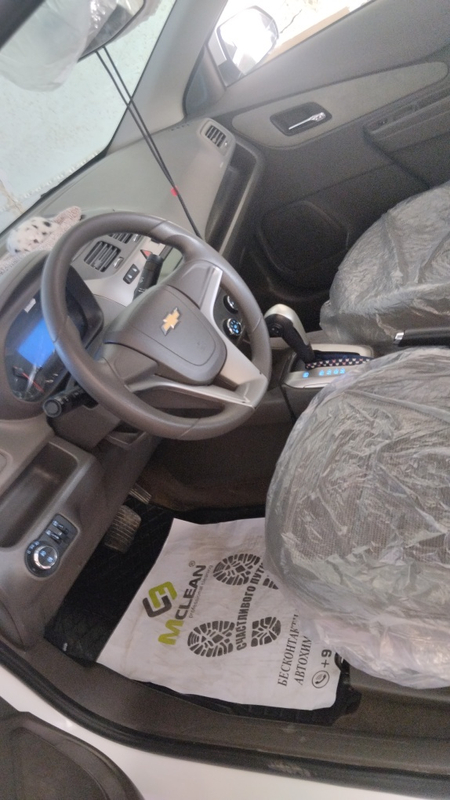 Kobilt sotiladi bezinda