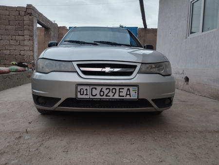 Nexia 2 2009 yil prabek 250 min xolati yaxshi