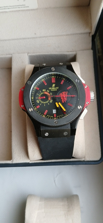 Часы hublot титаниум кварцевый хронограф