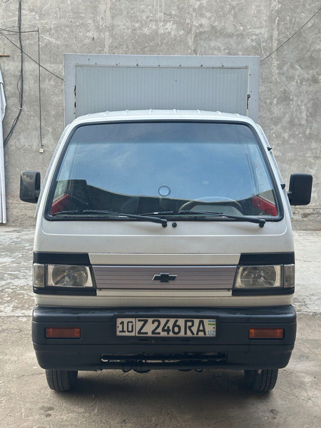 Labo damas sotiladi