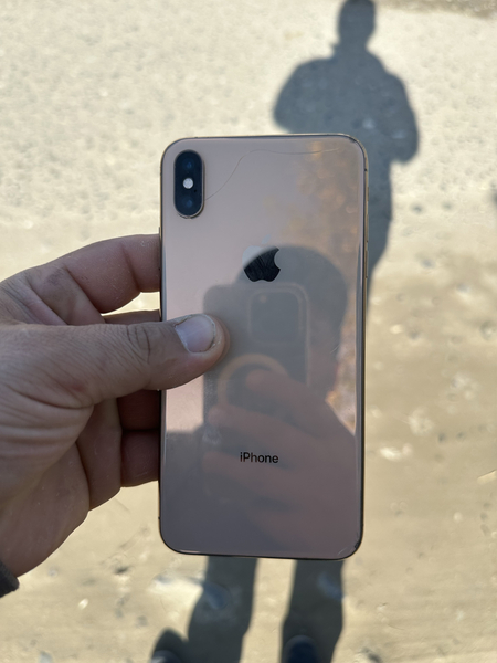 Iphone XS Max 256Gb 78 yomkost