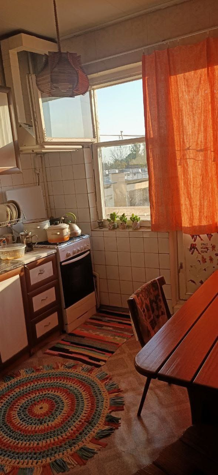 Максим Горький, Буз базар 2+2/5/9 100кв.м